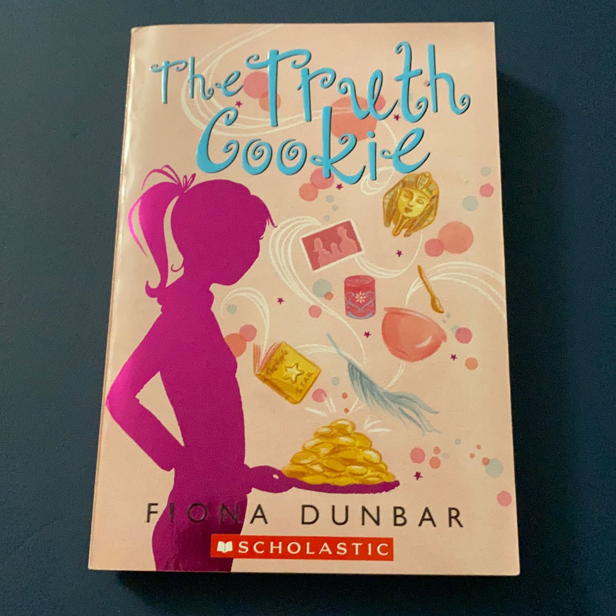 The Truth Cookie by Fiona Dunbar, Paperback | Pangobooks