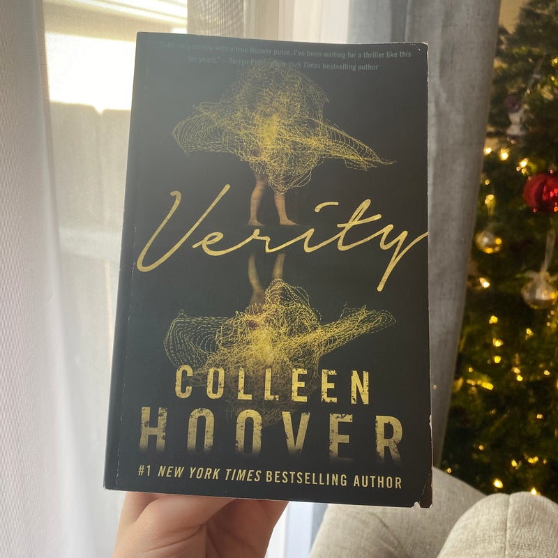 Verity by Colleen Hoover, Paperback | Pangobooks