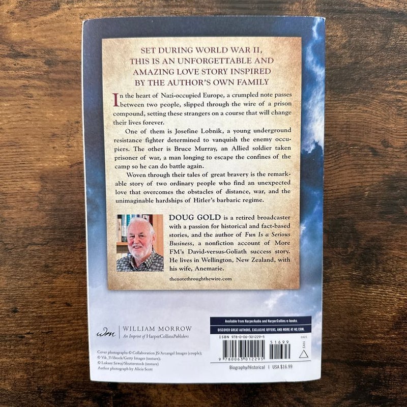 The Note Through the Wire by Doug Gold, Paperback | Pangobooks