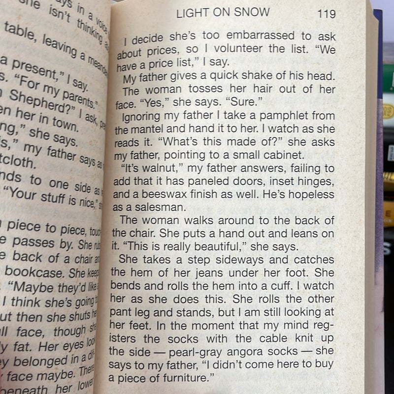 Light on Snow-LARGE PRINT by Anita Shreve, Hardcover | Pangobooks