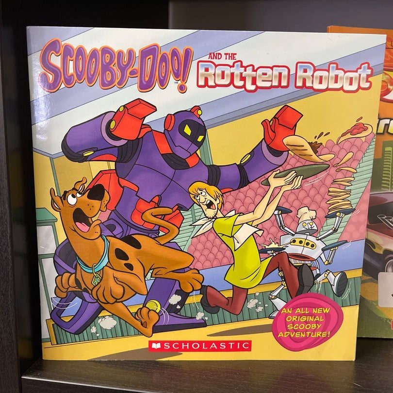 Scooby-Doo! And the Rotten Robot by Mariah Balaban