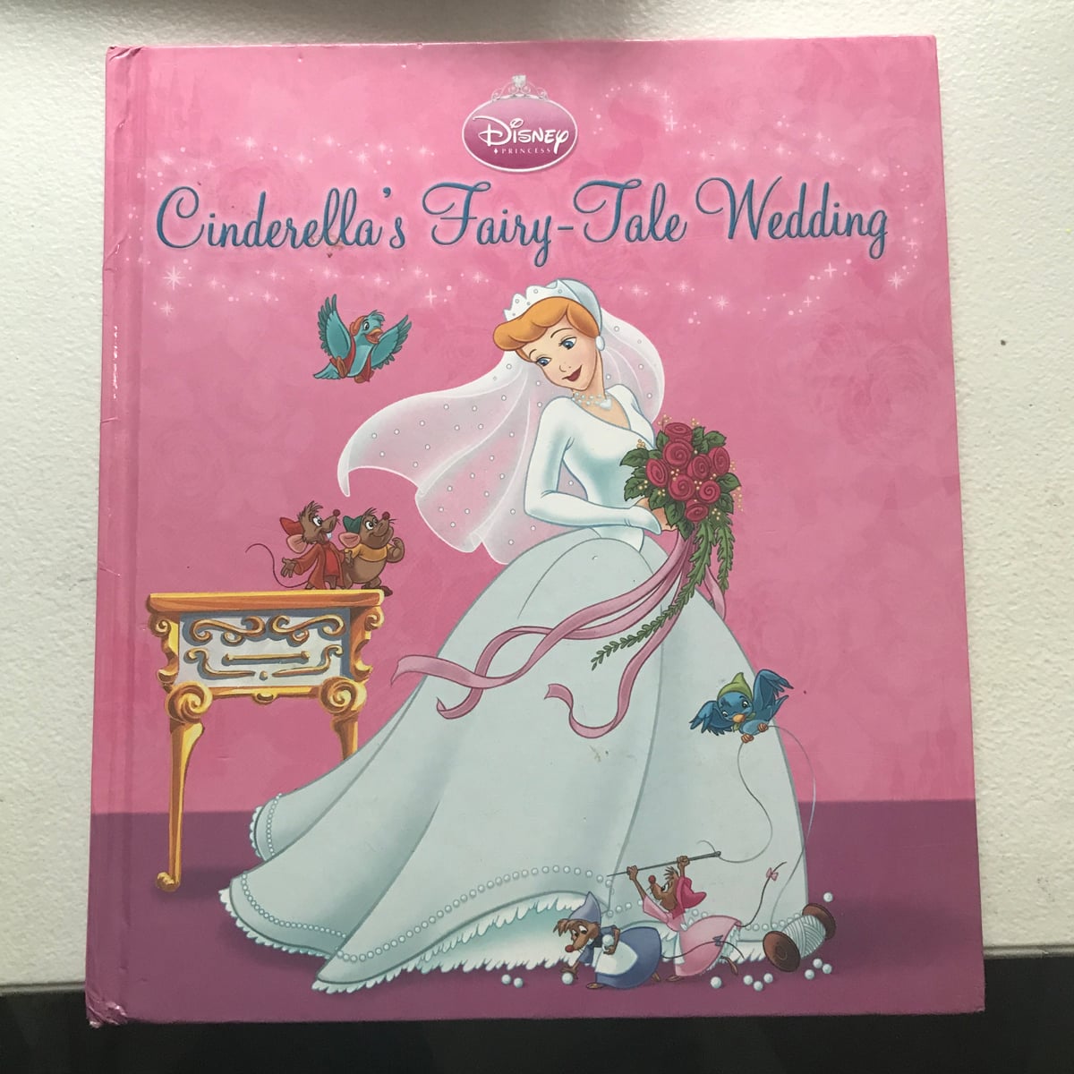 Cinderella's Fairy-Tale Wedding by Disney Books, Hardcover | Pangobooks