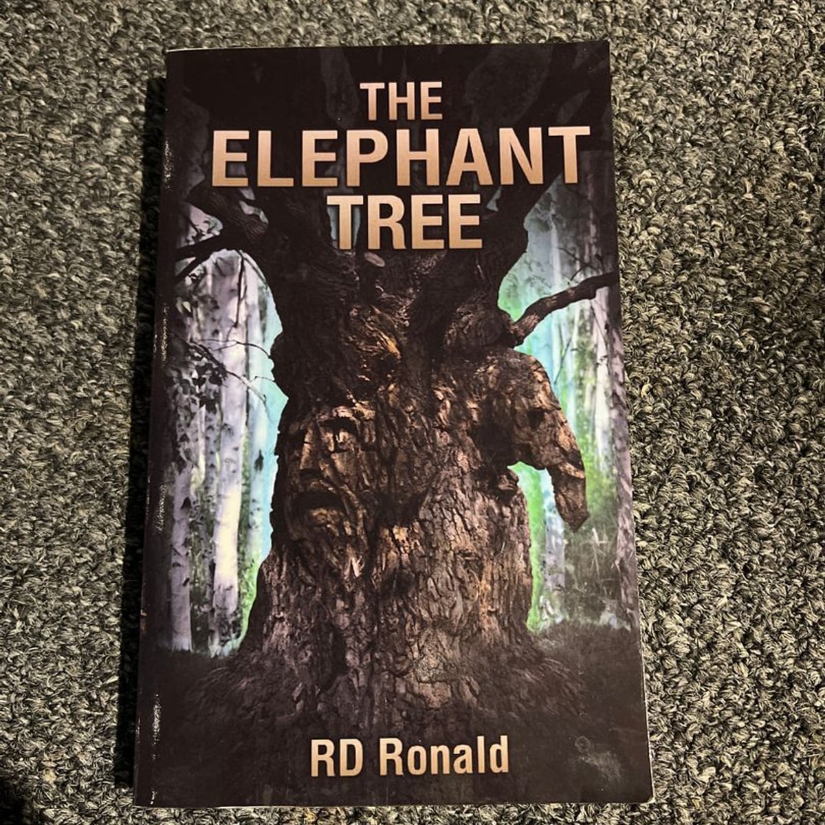 The Elephant Tree by R. D. Ronald