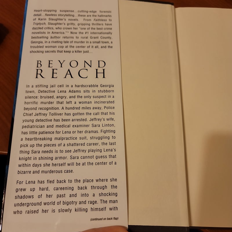 Skin Privilege by Karin Slaughter, Hardcover | Pangobooks