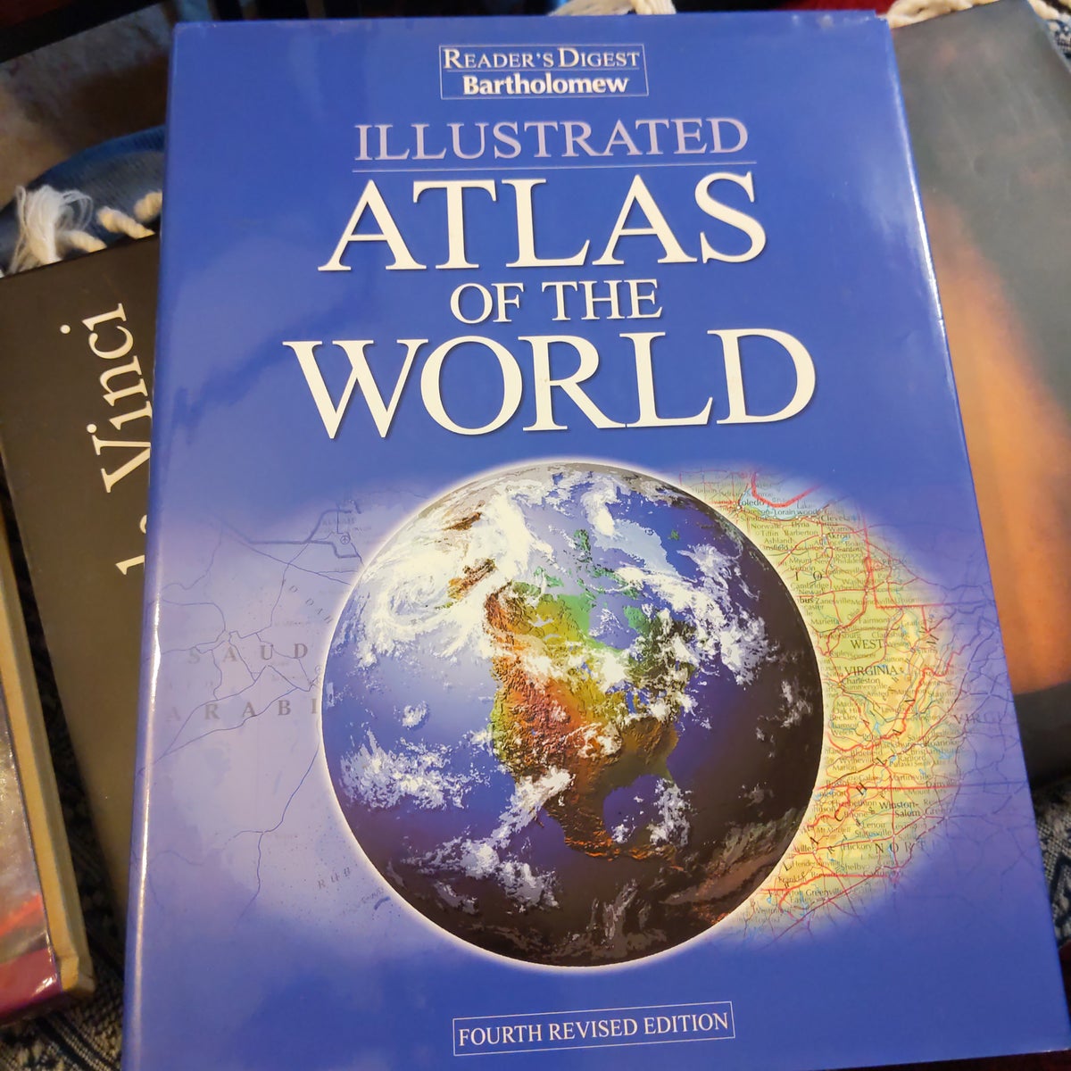 Illustrated Atlas of the World by Reader's Digest Editors