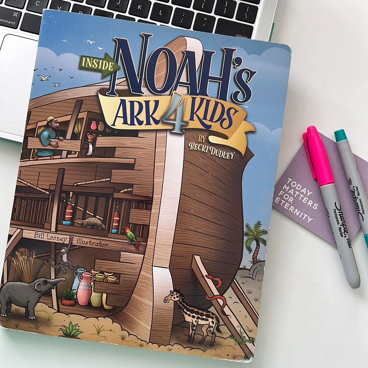 Inside Noah's Ark 4 Kids