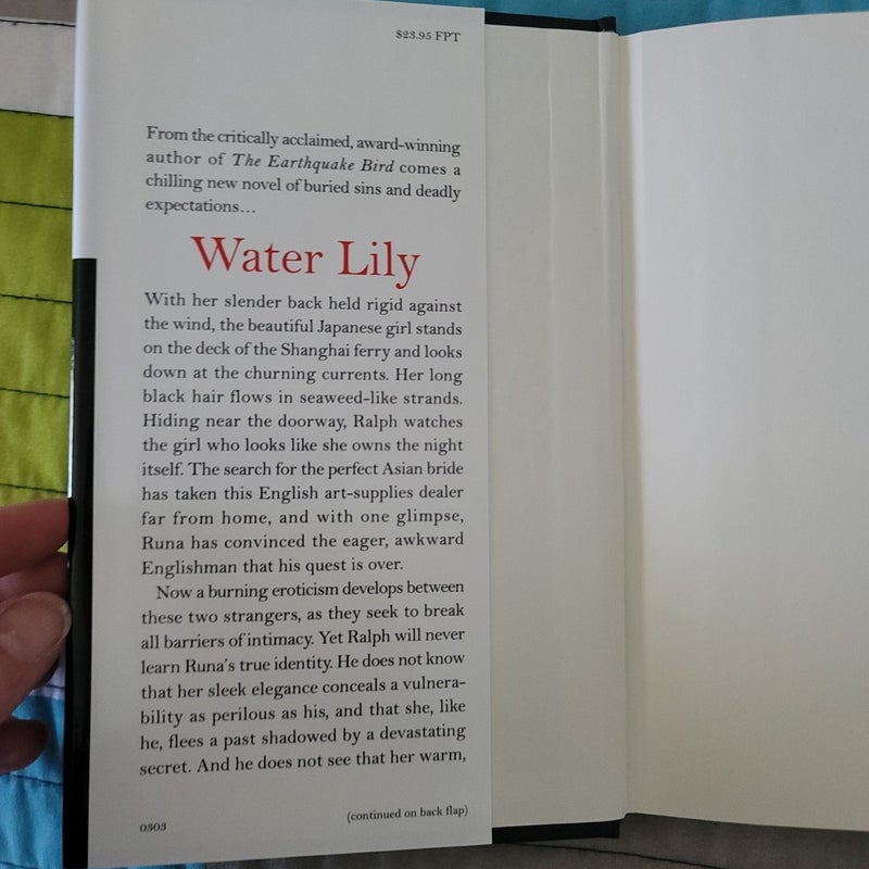 Water Lily by Susanna Jones, Hardcover | Pangobooks