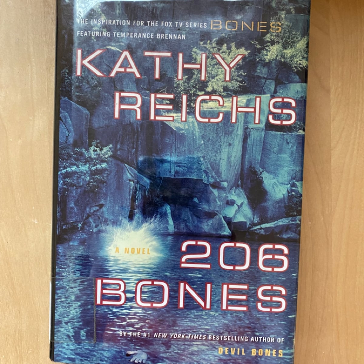 206 Bones Exp Export by Kathy Reichs