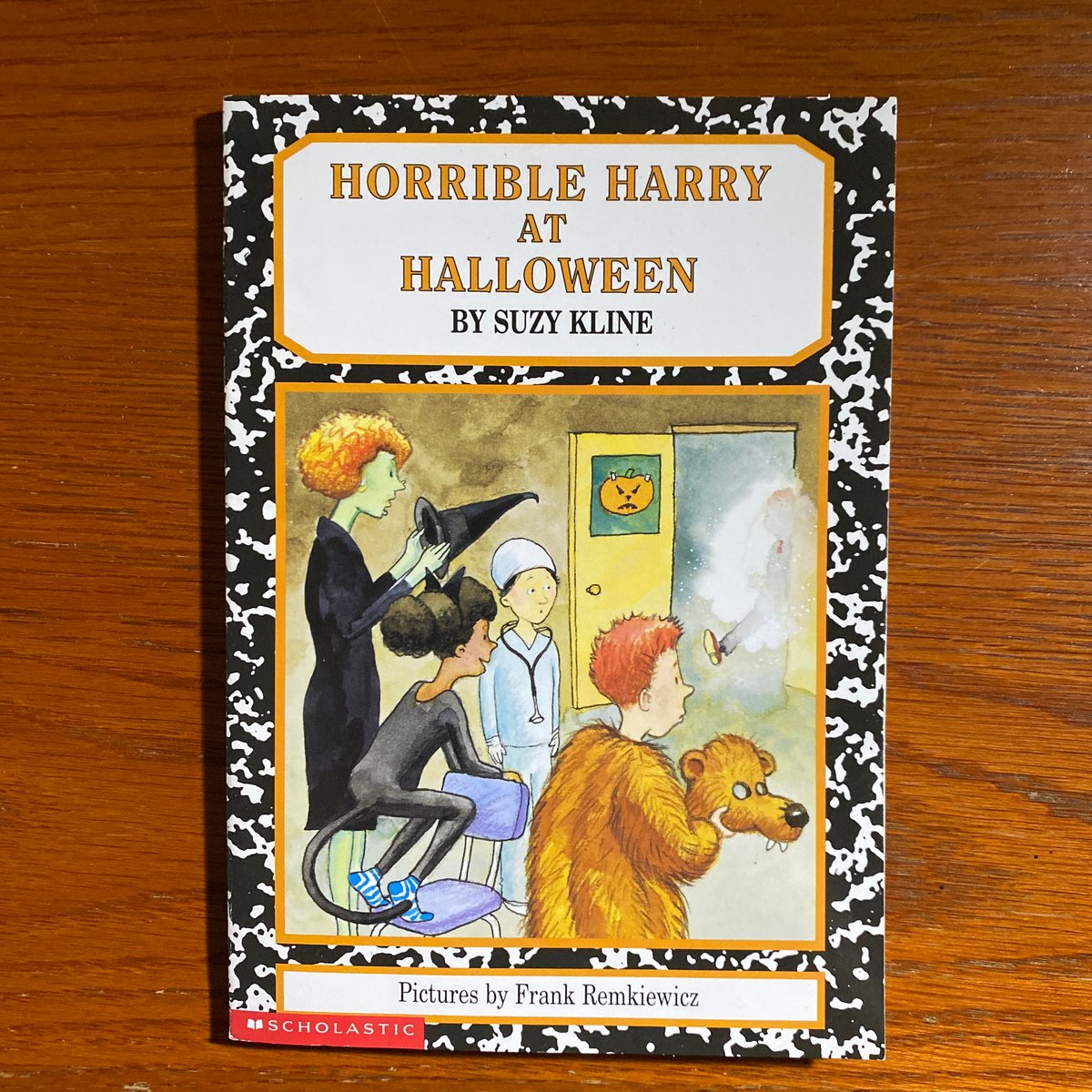 Horrible Harry at Halloween by Suzy Kline; Frank Remkiewicz (Illustrator)