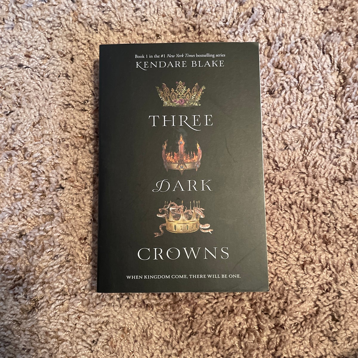 Three Dark Crowns by Kendare Blake, Paperback | Pangobooks
