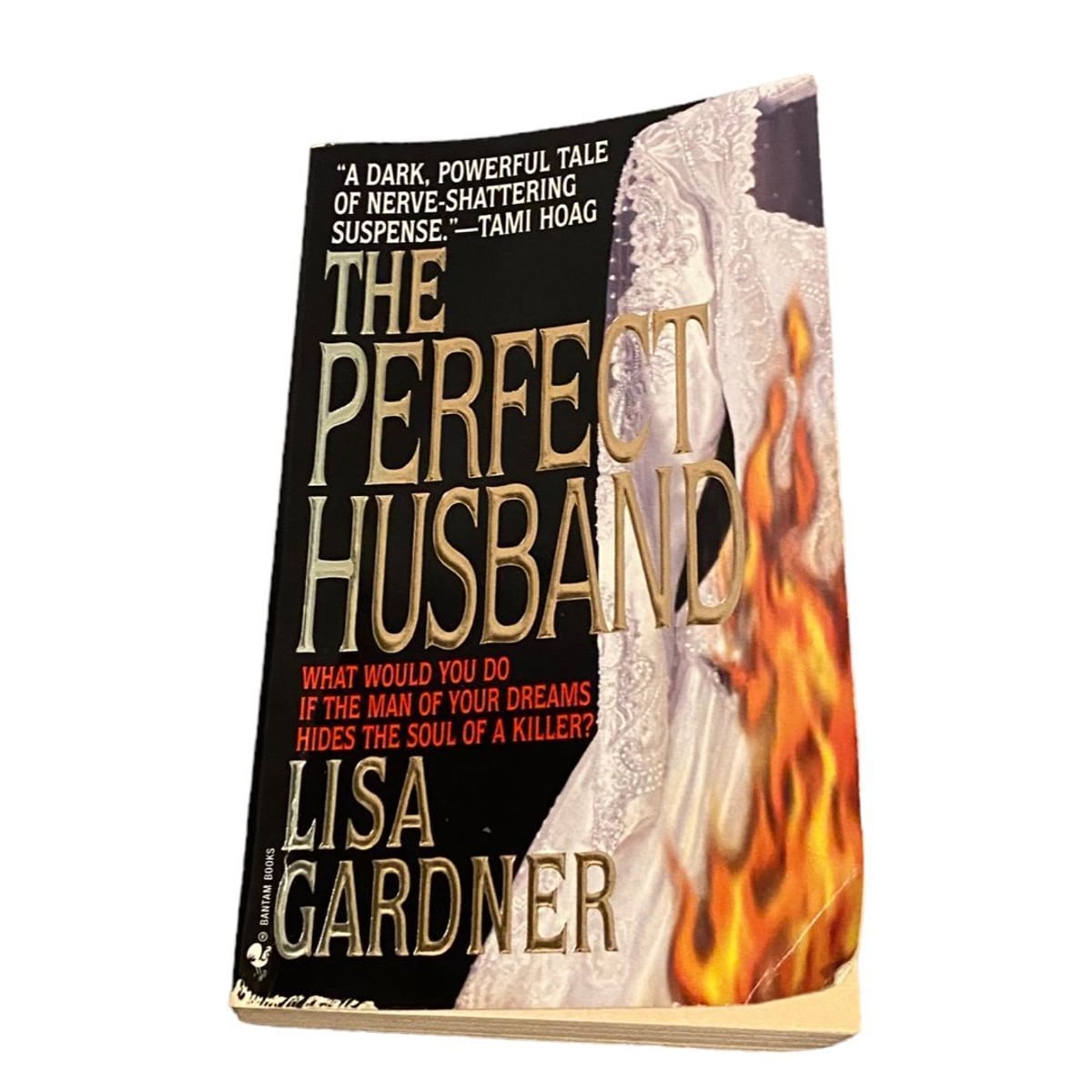 The Perfect Husband by Lisa Gardner, Paperback | Pangobooks
