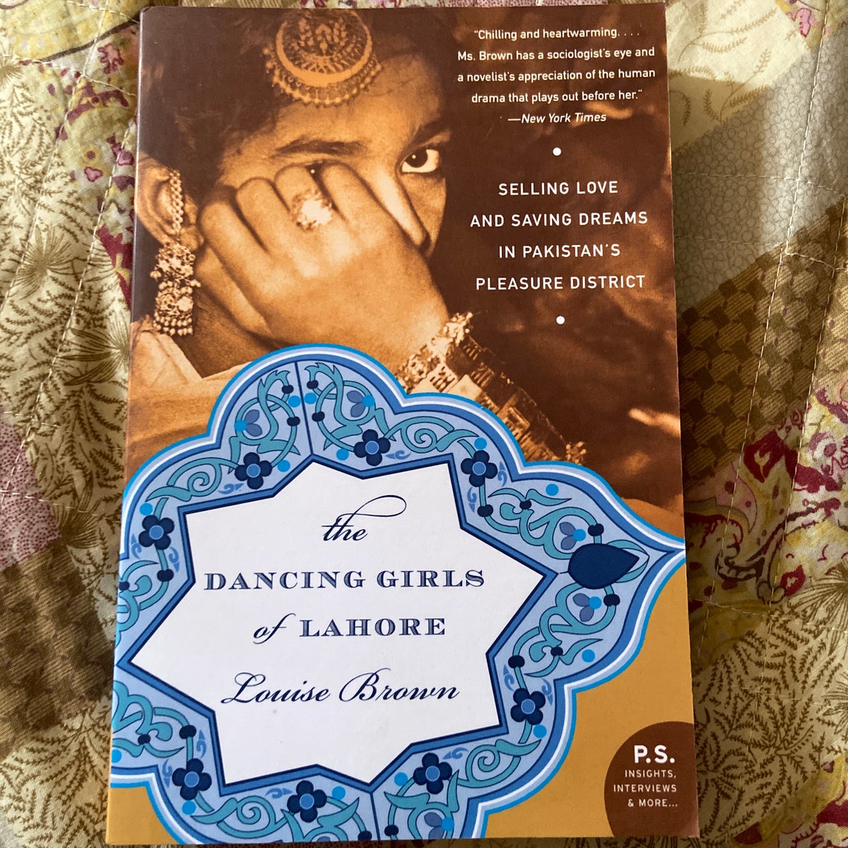 The Dancing Girls of Lahore by Louise Brown, Paperback | Pangobooks