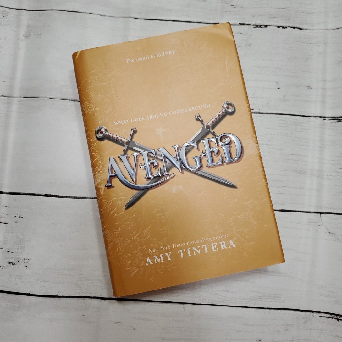 Avenged by Amy Tintera