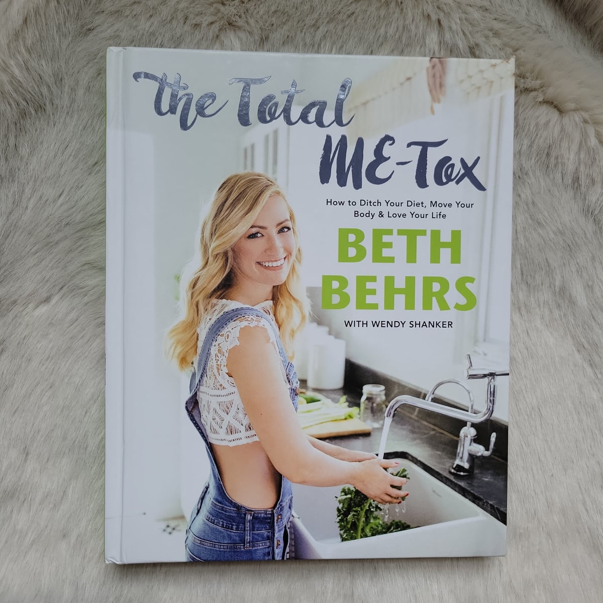 The Total ME-Tox by Beth Behrs, Wendy Shanker