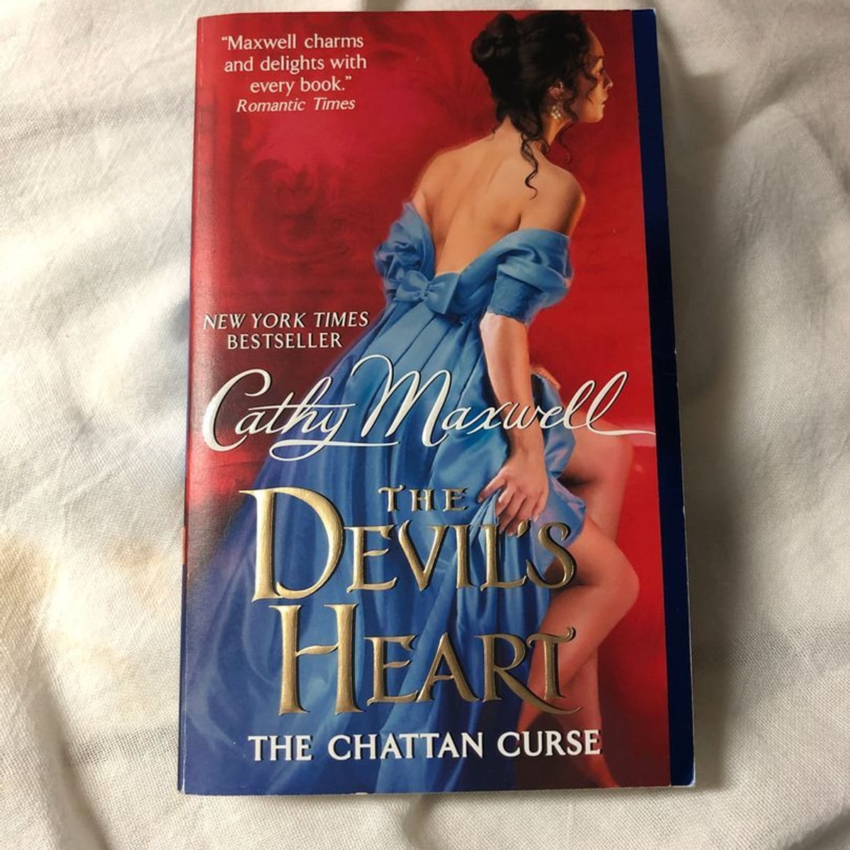 The Devil's Heart: the Chattan Curse by Cathy Maxwell, Paperback ...
