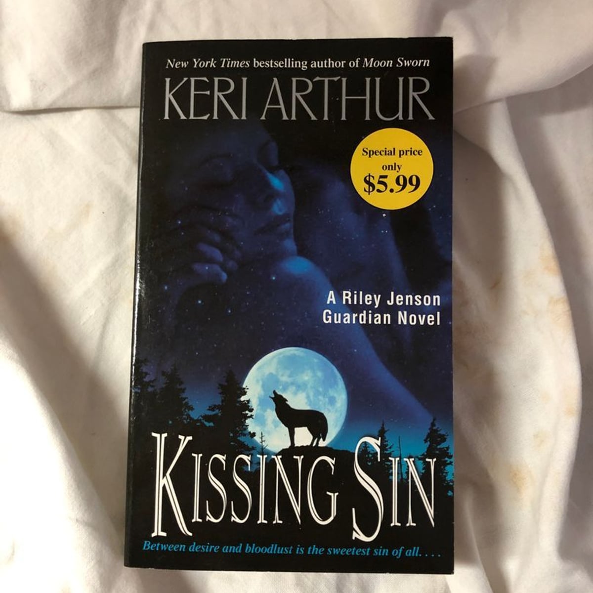 Kissing Sin by Keri Arthur
