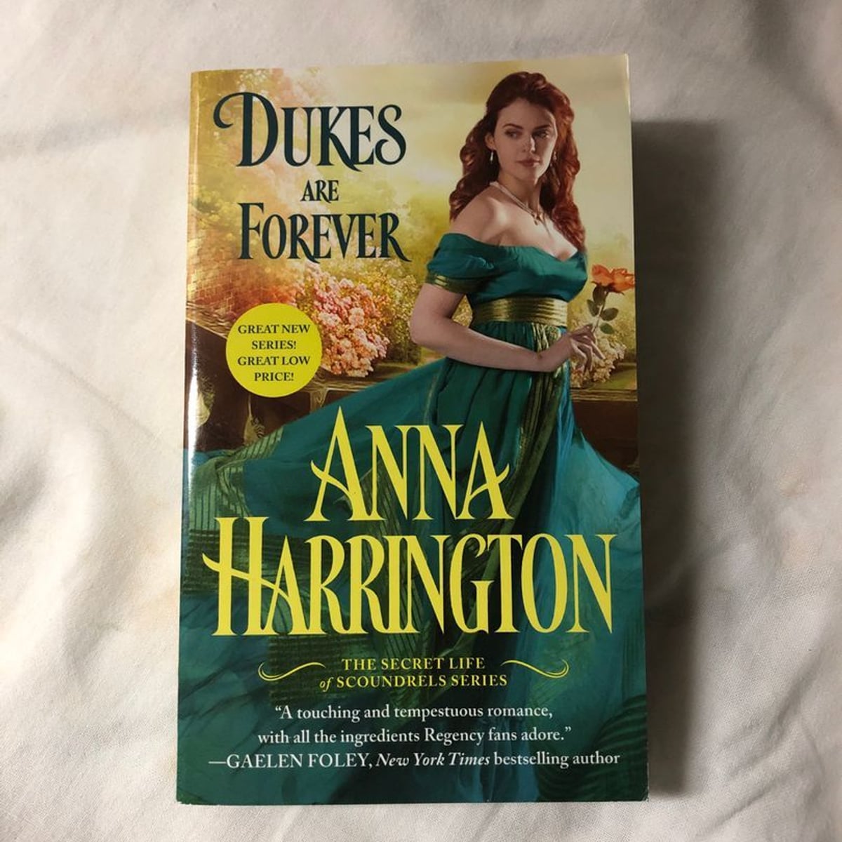 Dukes Are Forever by Anna Harrington, Paperback | Pangobooks