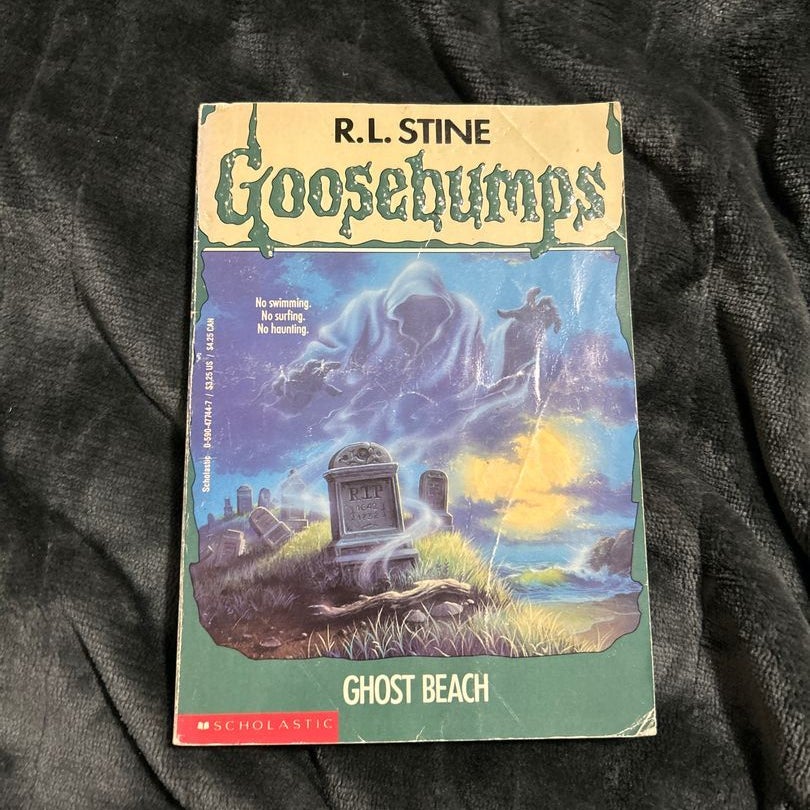 Ghost Beach by R.L. Stine, Paperback | Pangobooks