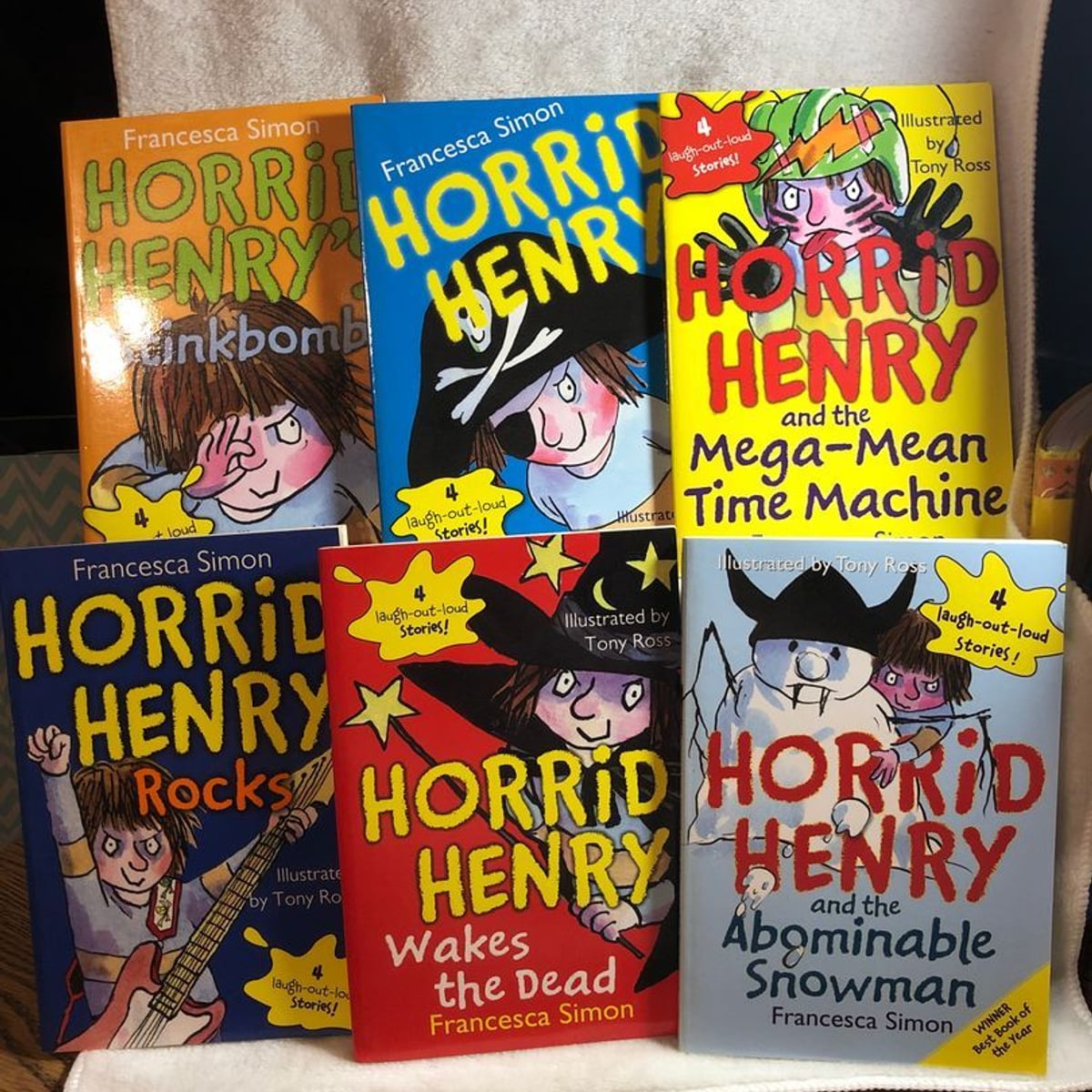 Horrid Henry by Francesca Simon, Paperback | Pangobooks