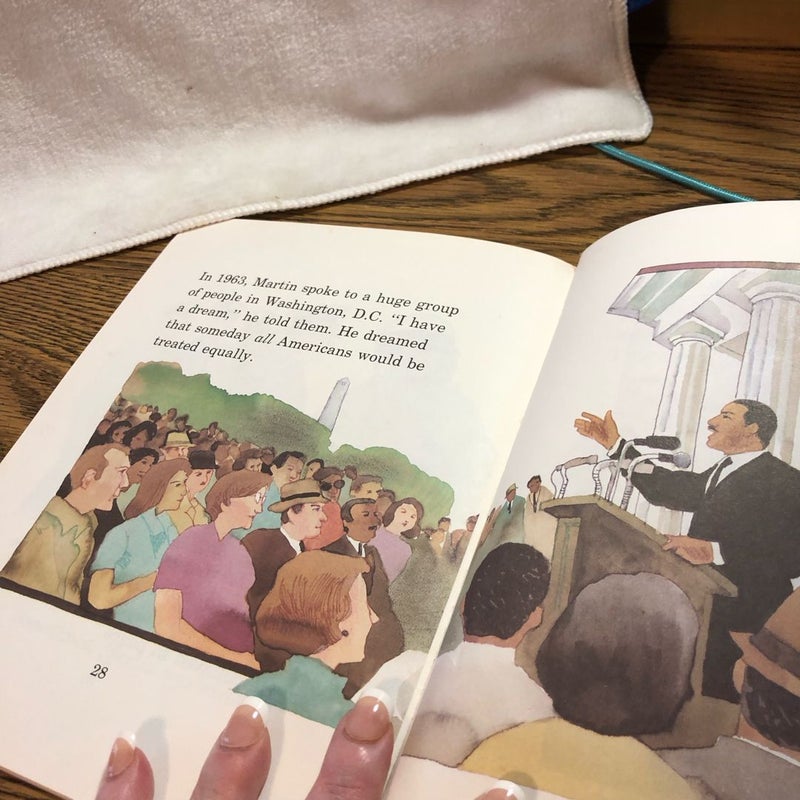 Young Martin Luther King, Jr. by Joanne Mattern