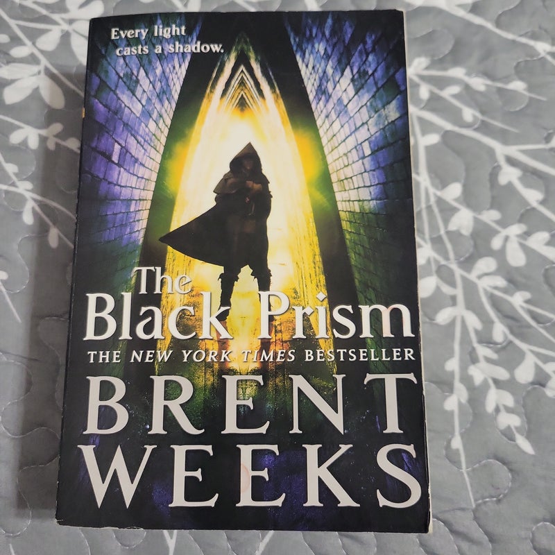 Black Prism by Brent Weeks, Paperback | Pangobooks