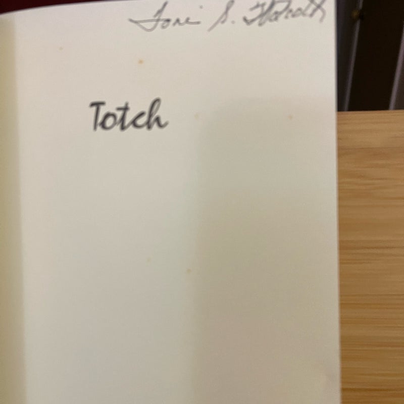Totch by Loren Totch G. Brown, Paperback | Pangobooks