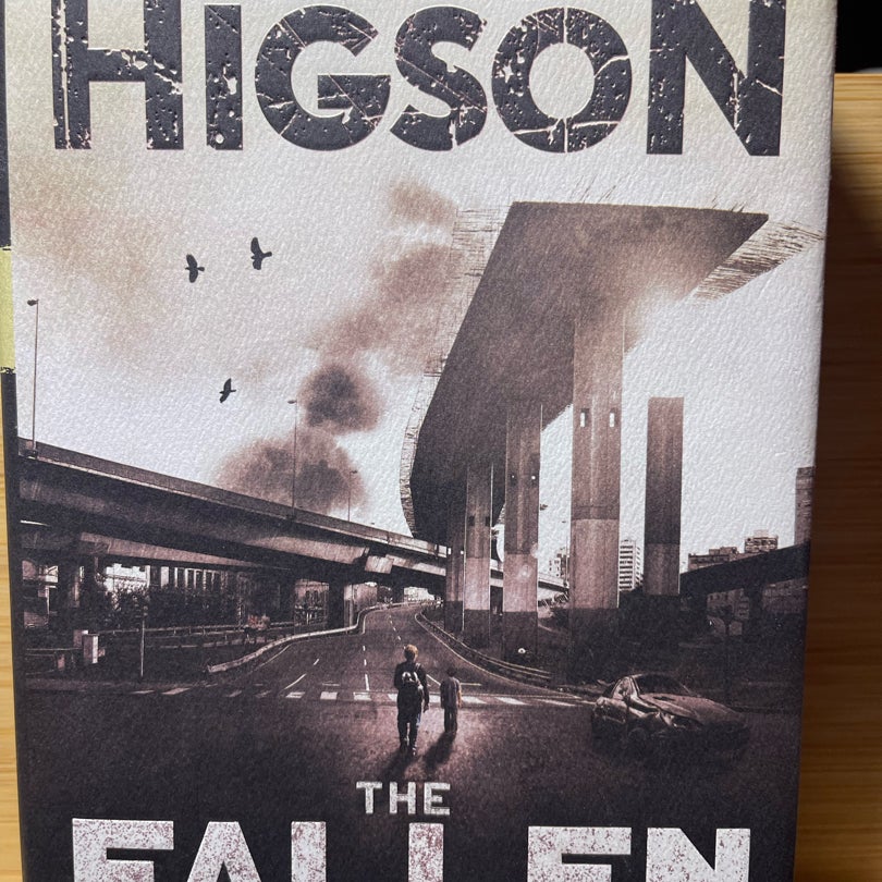 The Fallen by Charlie Higson, Hardcover | Pangobooks