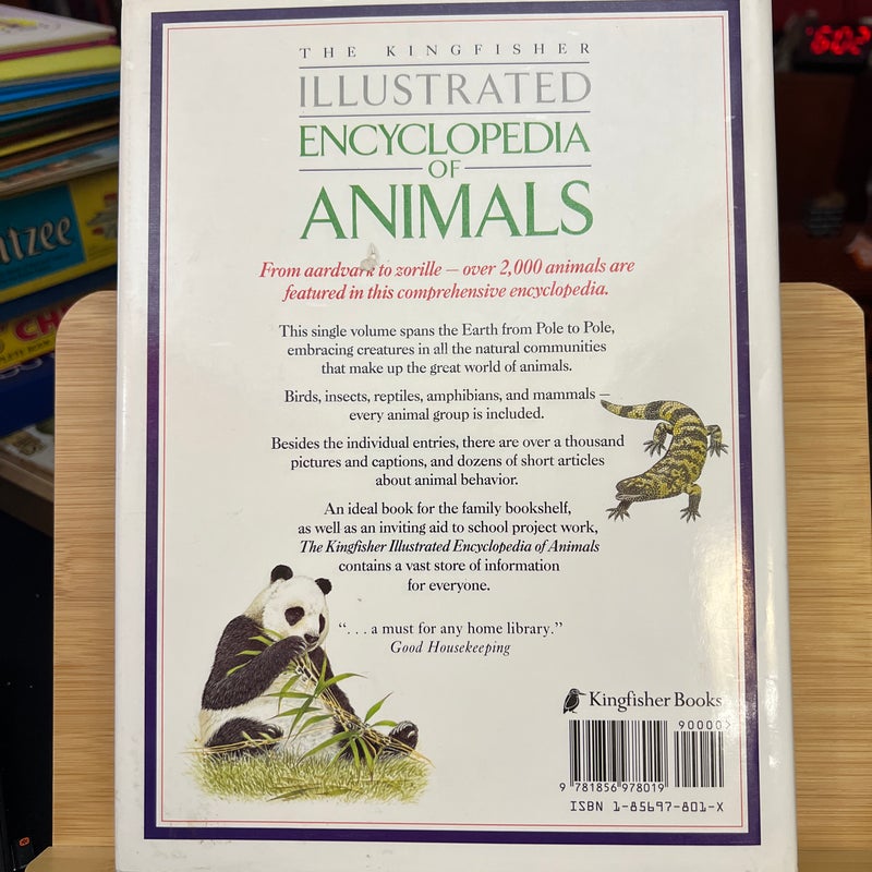 The Kingfisher Illustrated Encyclopedia of Animals by Michael Chinery ...