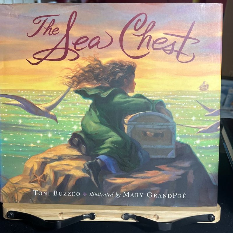 The Sea Chest by Toni Buzzeo, Hardcover | Pangobooks