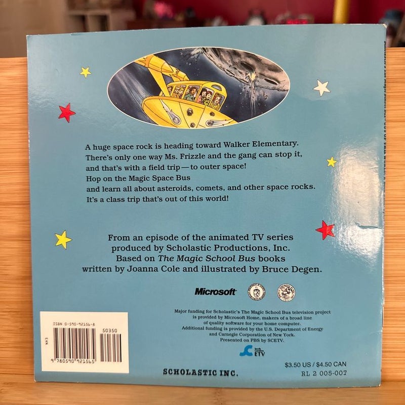 The Magic School Bus Out of This World