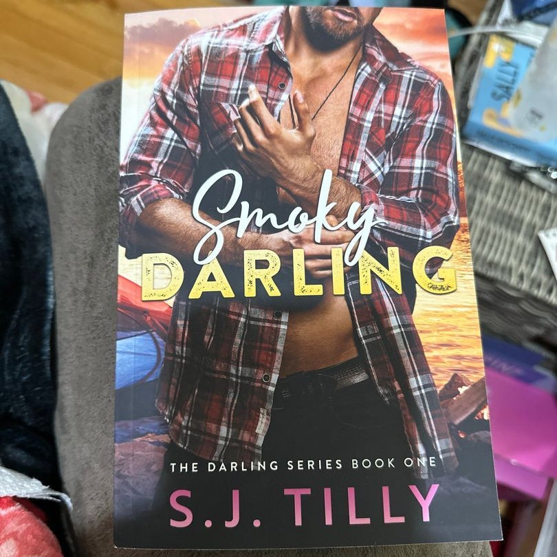 Smoky darling by S. J. Tilly, Paperback | Pangobooks