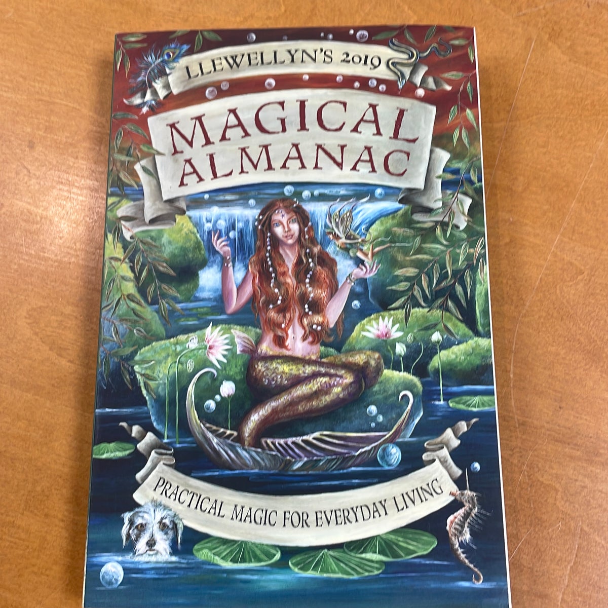 Llewellyn's 2019 Magical Almanac by Charlie Rainbow Wolf, Diana Rajchel ...