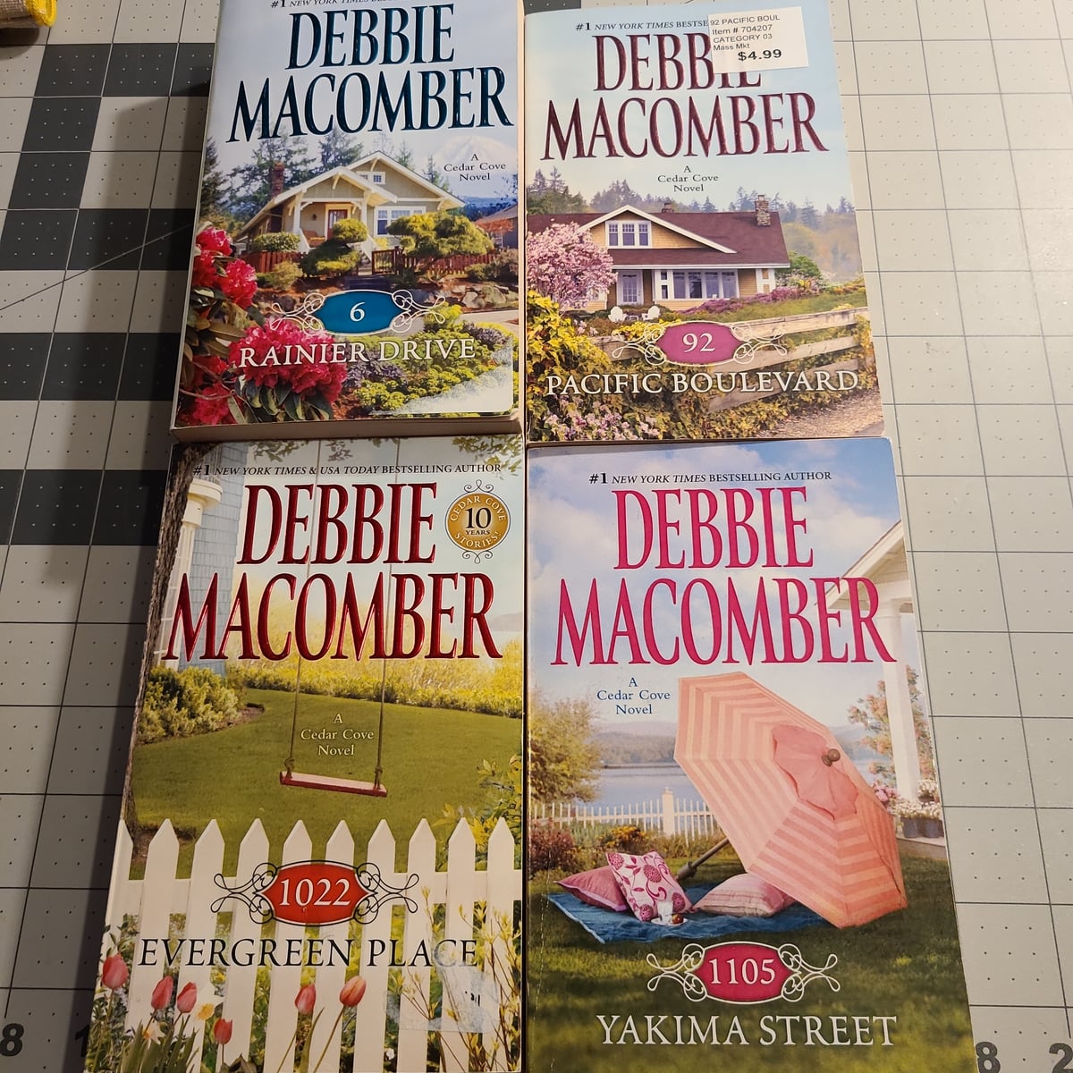 The Cedar Cove Collection by Debbie Macomber