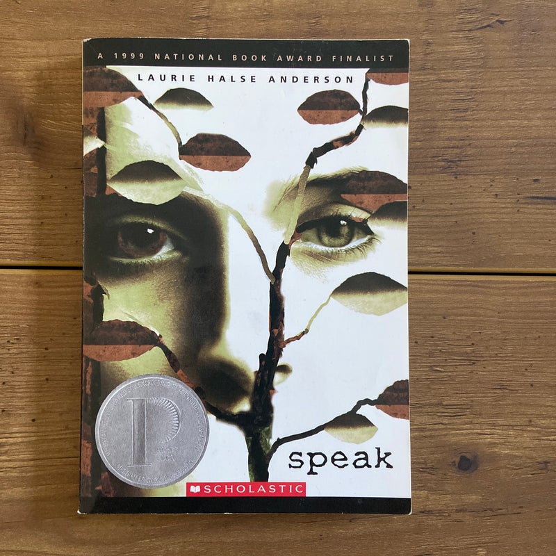 Speak by Laurie Halse Anderson, Paperback | Pangobooks