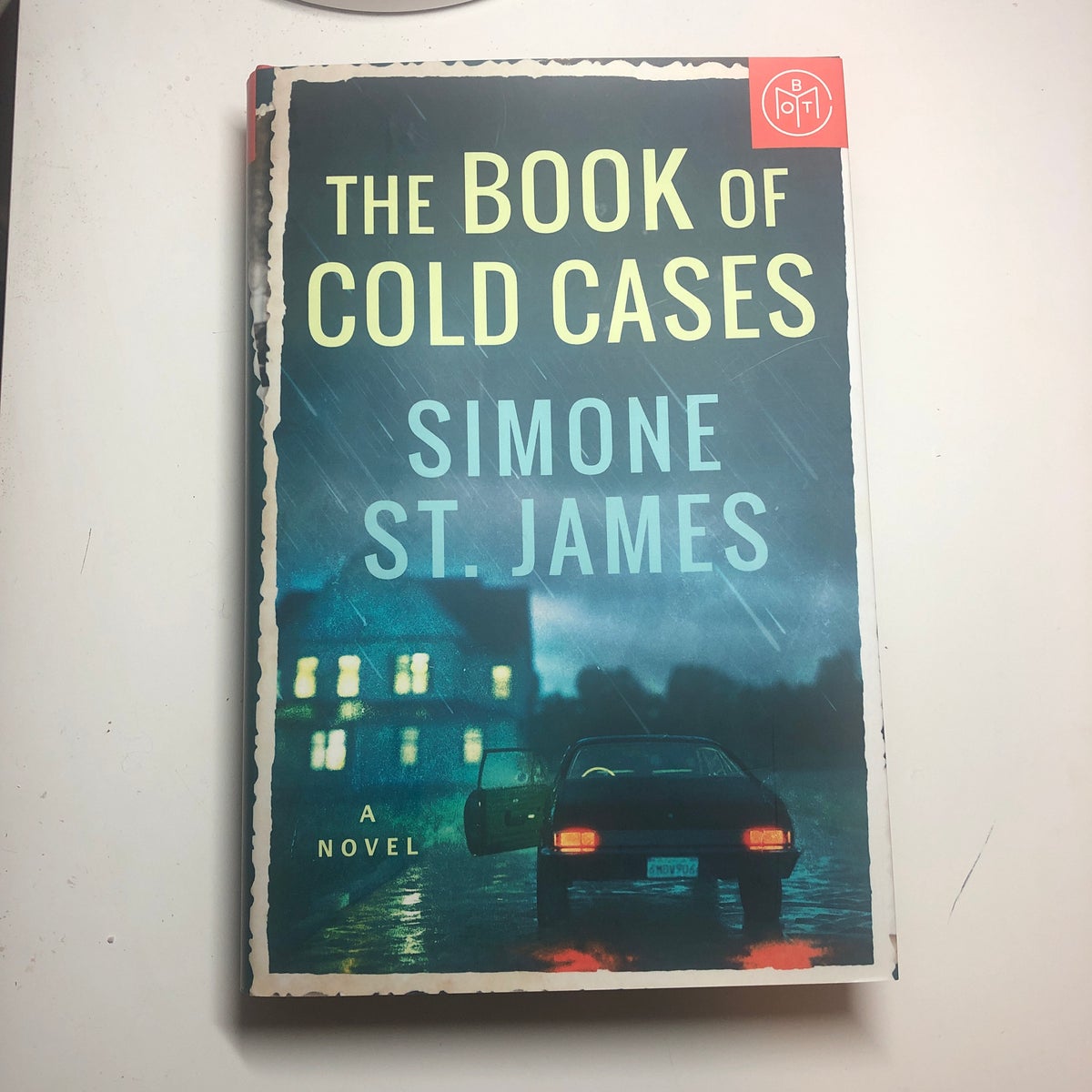 The Book of Cold Cases by Simone St. James, Hardcover | Pangobooks