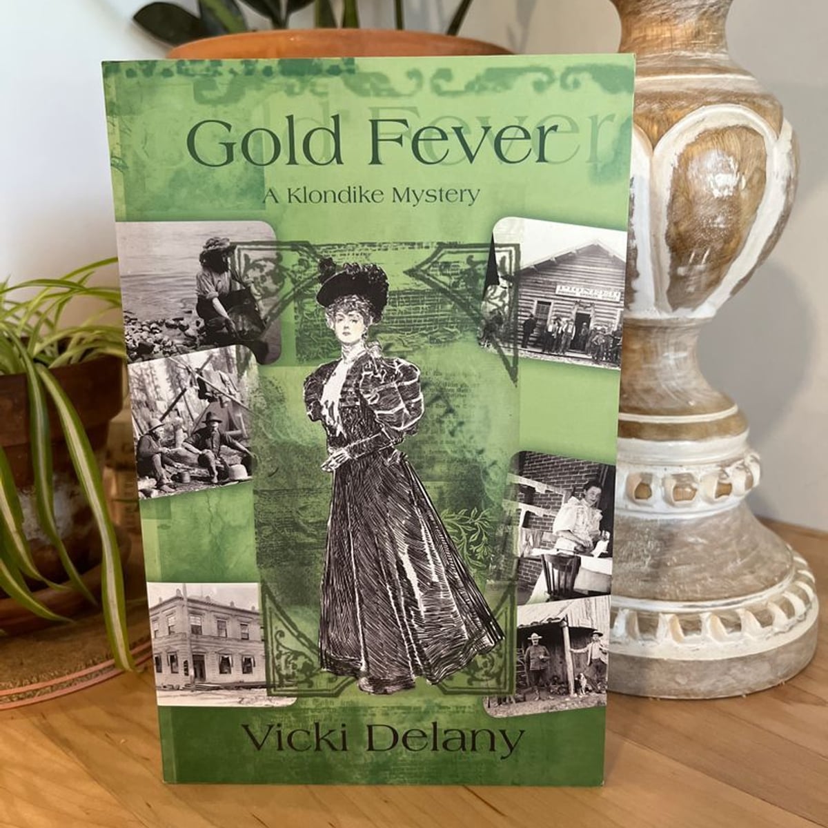 Gold Fever by Vicki Delany