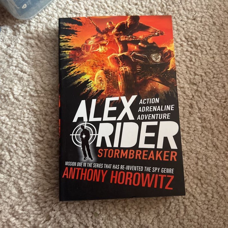Stormbreaker by Horowitz Anthony, Paperback | Pangobooks