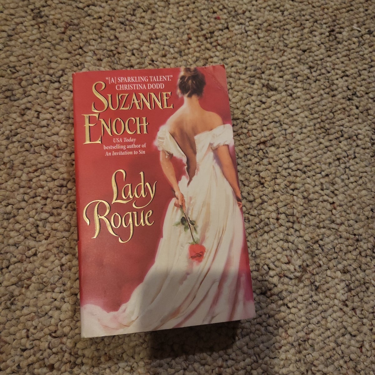 Lady Rogue by Suzanne Enoch, Paperback | Pangobooks