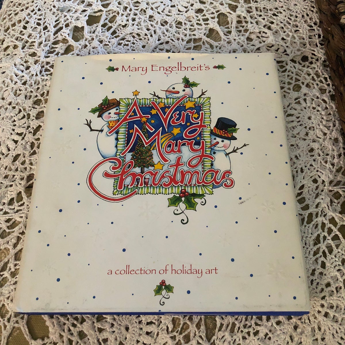 A Very Mary Christmas by Mary Engelbreit, Hardcover | Pango Books