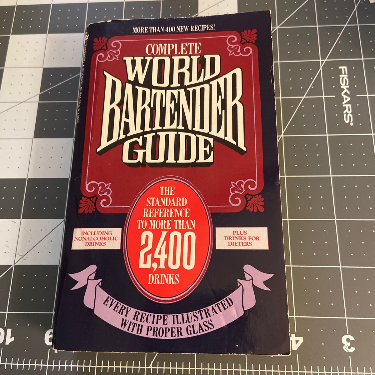 Complete World Bartender Guide by Bob Sennett, Paperback | Pangobooks