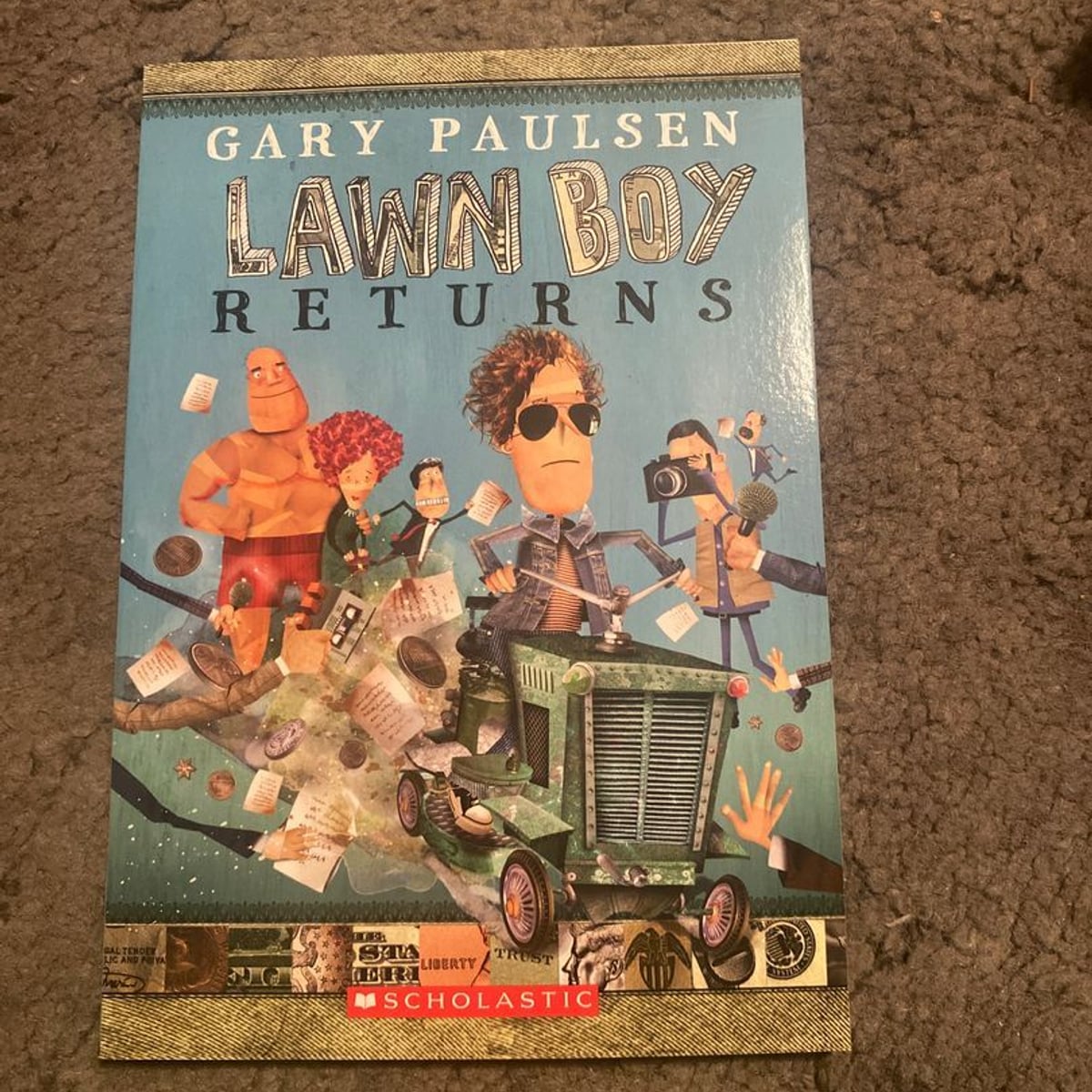 The Lawn Boy Returns by Gary Paulsen