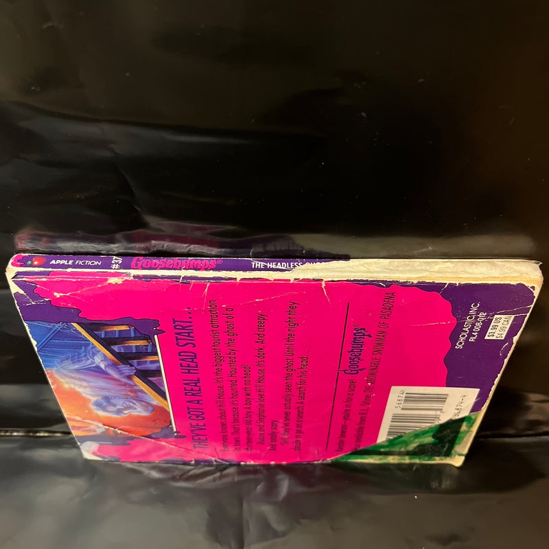 GOOSEBUMPS by R.L. Stine, Paperback | Pangobooks