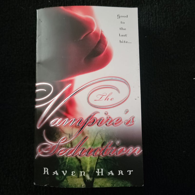 The Vampire's Seduction by Raven Hart, Paperback | Pangobooks