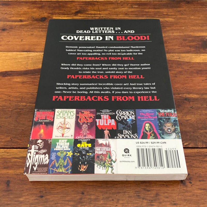 Paperbacks from Hell by Grady Hendrix | Pangobooks