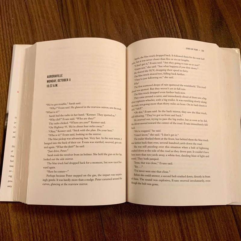 State of Fear by Michael Crichton, Hardcover | Pangobooks