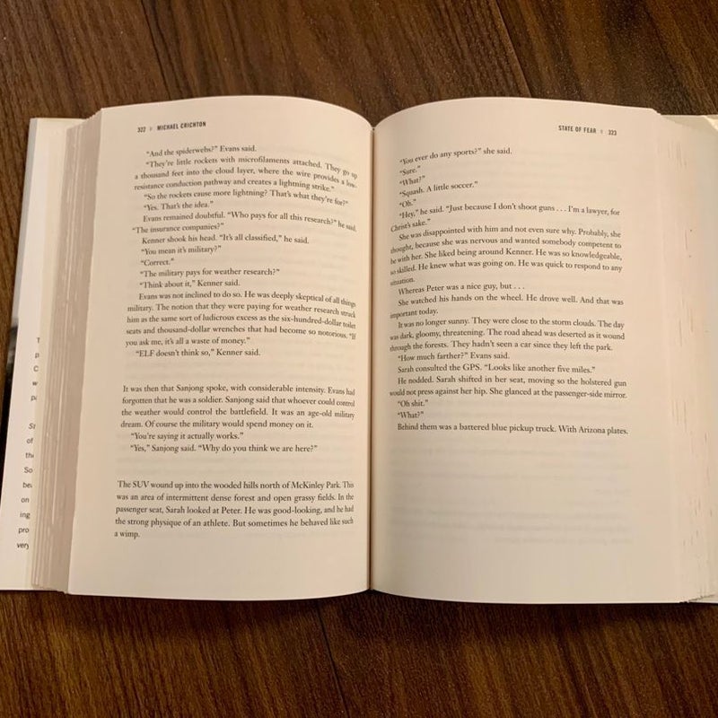 State of Fear by Michael Crichton, Hardcover | Pangobooks