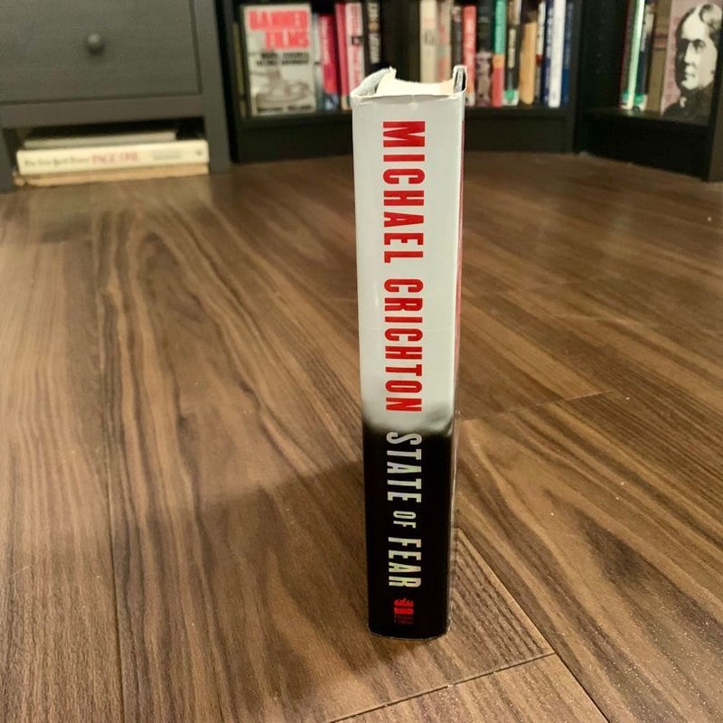 State of Fear by Michael Crichton, Hardcover | Pangobooks