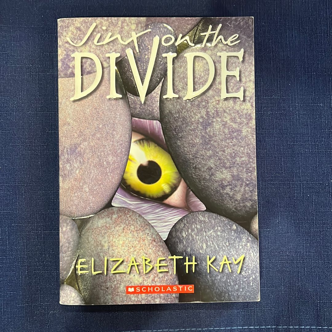 The Jinx on the Divide by Elizabeth Kay, Paperback | Pangobooks