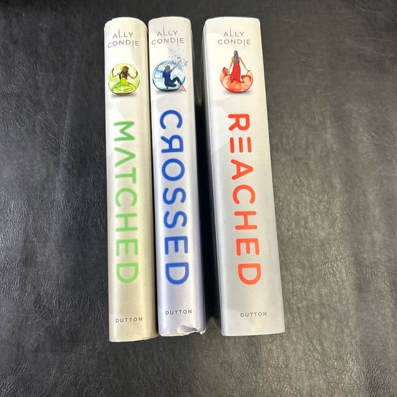 Matched Trilogy Hardback Bundle by Ally Condie, Hardcover | Pangobooks