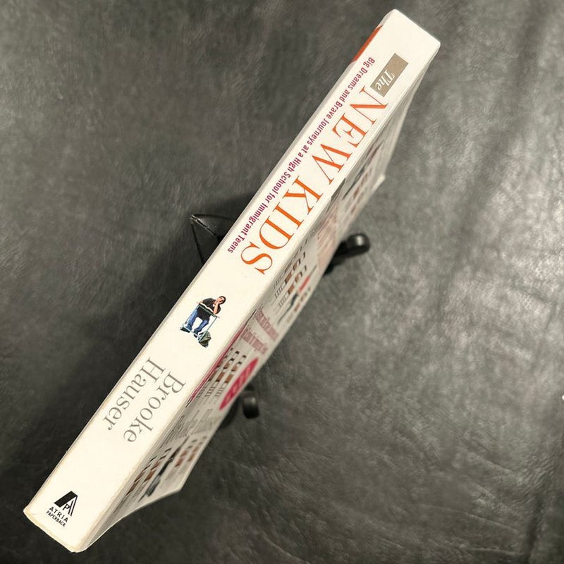 The New Kids by Brooke Hauser, Paperback | Pangobooks